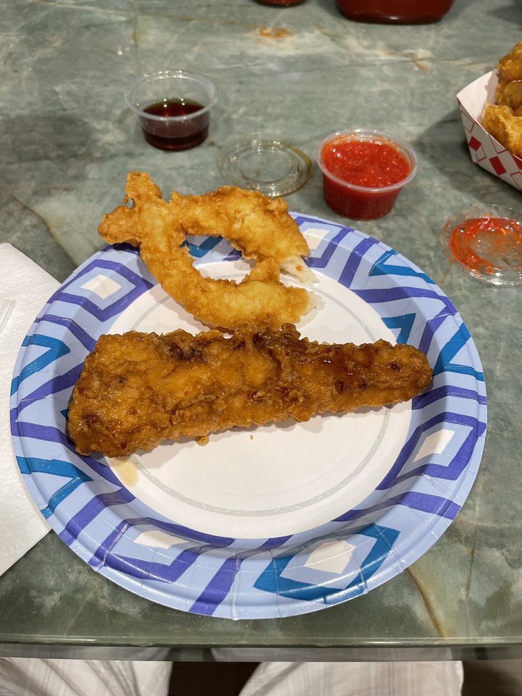 VILLAGE INN FISH & CHIPS - 144 Photos & 202 Reviews - 6406 E Stearns St ...