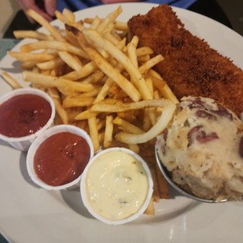 FLAGLER FISH COMPANY - 542 Photos & 595 Reviews - 180 S Daytona Ave ...
