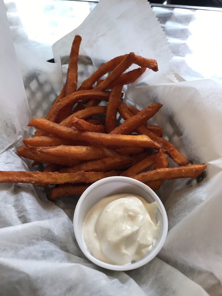 NODO DOWNTOWN - 109 Photos & 134 Reviews - 5 S Dubuque St, Iowa City ...