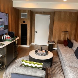 CANOPY BY HILTON NASHVILLE DOWNTOWN THE GULCH - Updated July 2025 - 49 ...