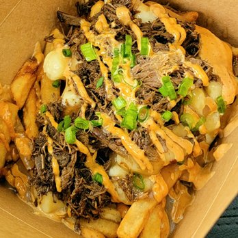 THE POUTINE MACHINE - Updated August 2025 - 18 Photos - Hamilton, Ohio ...