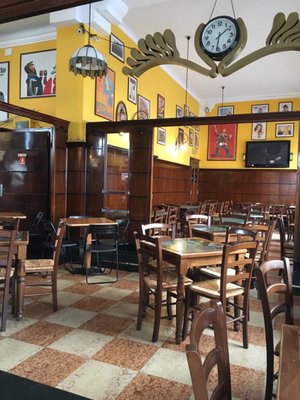 BAR MAGENTA - Updated December 2025 - 43 Photos & 66 Reviews - Via ...