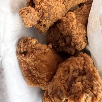 T H C TRAP HOUSE CHICKEN - Updated April 2025 - 195 Photos & 186 ...