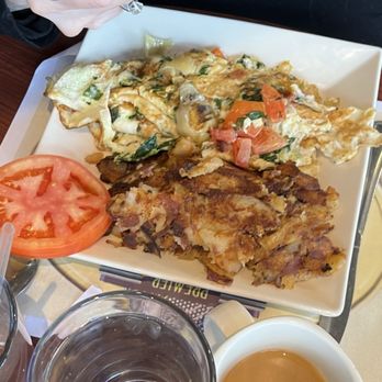 PREMIER DINER - Updated October 2025 - 263 Photos & 344 Reviews - 690 ...