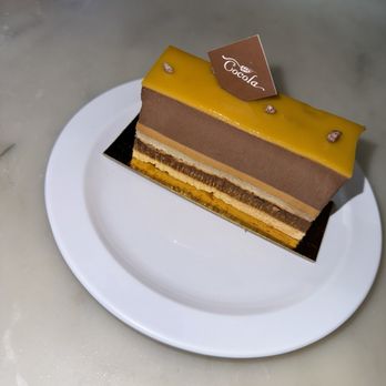 COCOLA BAKERY - Updated November 2024 - 2401 Photos & 1918 Reviews ...