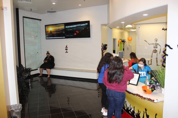 SOMOS DENTAL & ORTHODONTICS - DESERT SKY MALL - Updated December 2025 ...