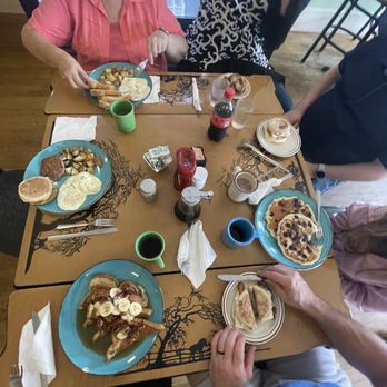 WINNEGANCE RESTAURANT & BAKERY - Updated March 2025 - 55 Photos & 80 ...