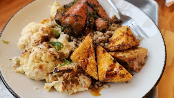 DIG INN - Updated August 2025 - 156 Photos & 99 Reviews - 610 Commons ...