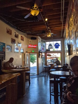 TWIN PEAKS PUB - Updated September 2024 - 12 Photos & 13 Reviews - 129 ...