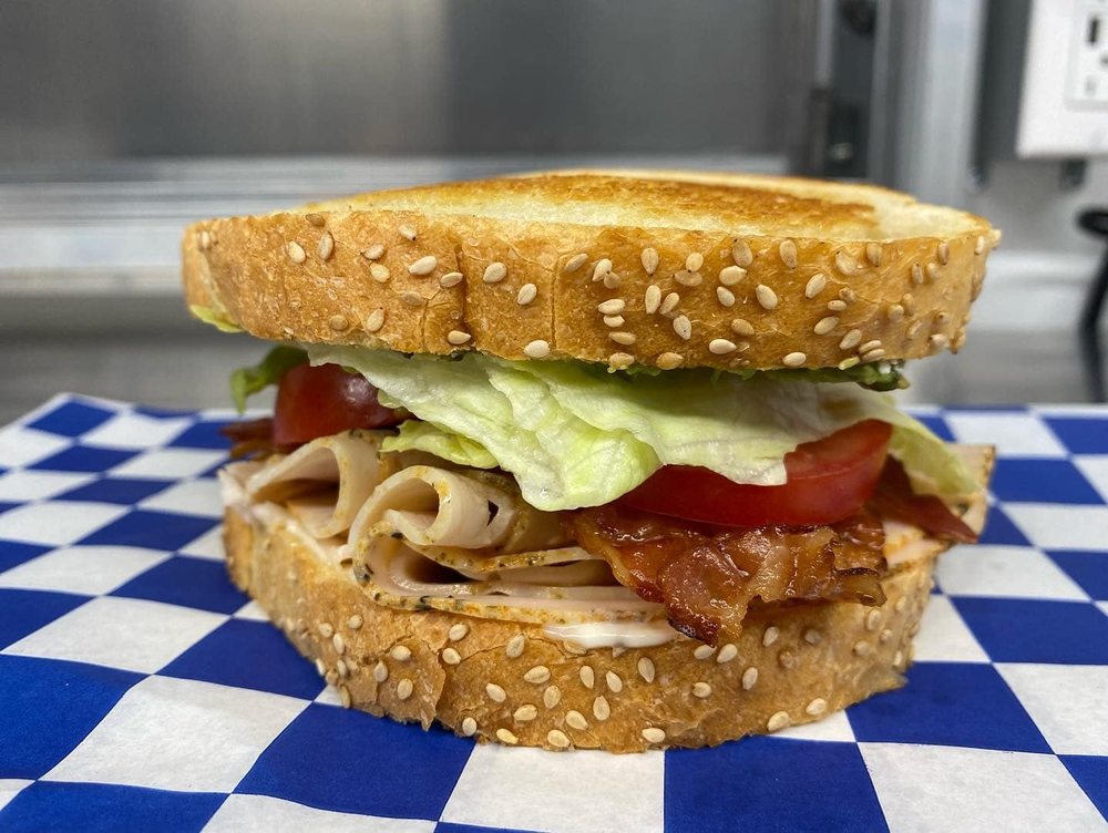 ALLEY CAT SNACKS - 12 Photos - 13110 26 Mile Rd, Shelby Township ...