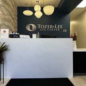 SCOTTSDALE EYE SURGERY CENTER - Updated December 2025 - 23 Photos & 25 ...