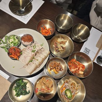 OLLE - Updated November 2024 - 702 Photos & 289 Reviews - 11 E 30th St ...