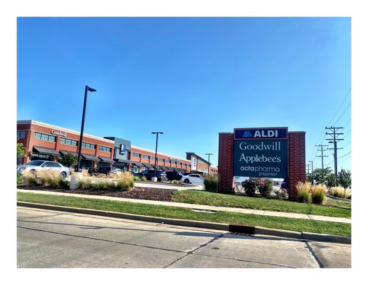 GOODWILL STORE & DONATION CENTER - Updated October 2025 - 1716 Miller ...