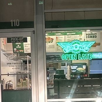 WINGSTOP - Updated December 2025 - 17 Photos - 6008 Taylor Rd, Wendell ...