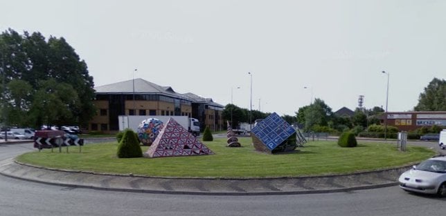 THE MAGIC ROUNDABOUT - Updated November 2025 - E Tyndell St, Cardiff ...
