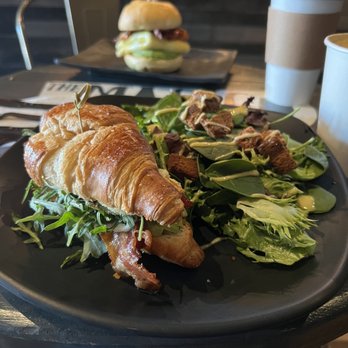 BAD OWL COFFEE - 2095 Photos & 1114 Reviews - 10575 S Eastern Ave ...