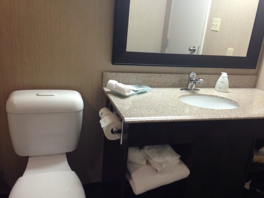 VICTORIA INN HOTEL & CONVENTION CENTRE - Updated April 2024 - 3550 ...