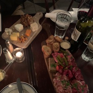 LYON HALL - 720 Photos & 948 Reviews - Brasseries - 3100 Washington ...