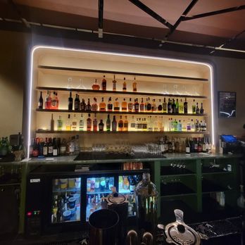 CONSIGLIERE - Updated January 2026 - 30 Photos & 12 Reviews - 31 Warren ...