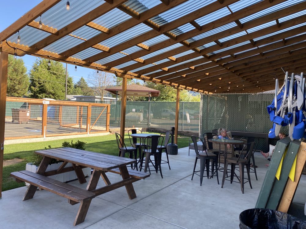 LOOKINGGLASS BREWERY - Updated January 2026 - 37 Photos & 25 Reviews ...