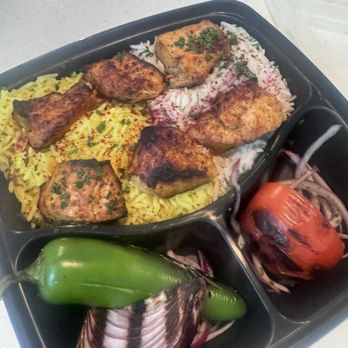 ROZ GRILL - Updated December 2025 - 160 Photos & 88 Reviews - 8200 ...