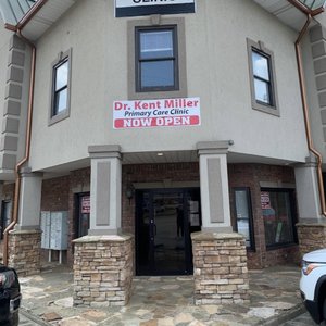 PIEDMONT URGENT CARE - Updated September 2025 - 110 Banks Crossing Dr ...