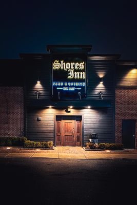 SHORES INN FOOD & SPIRITS - Updated January 2026 - 157 Photos & 274 ...
