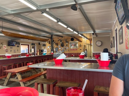 CRAWFISH HIDEAWAY - Updated January 2026 - 74 Photos & 65 Reviews ...