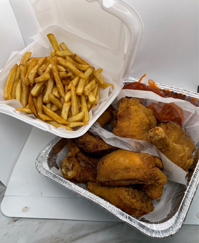 JR FISH & CHICKEN - 33 Photos - 3196 Austin Peay Hwy, Memphis ...