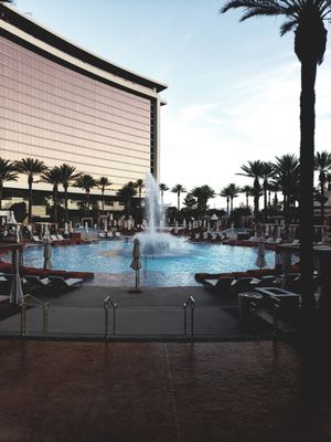 RED ROCK POOL - Updated December 2025 - 125 Photos & 72 Reviews - 11011 ...