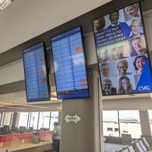 CINCINNATI/NORTHERN KENTUCKY INTERNATIONAL AIRPORT - CVG - 899 Photos & 614 Reviews - 3087 ...