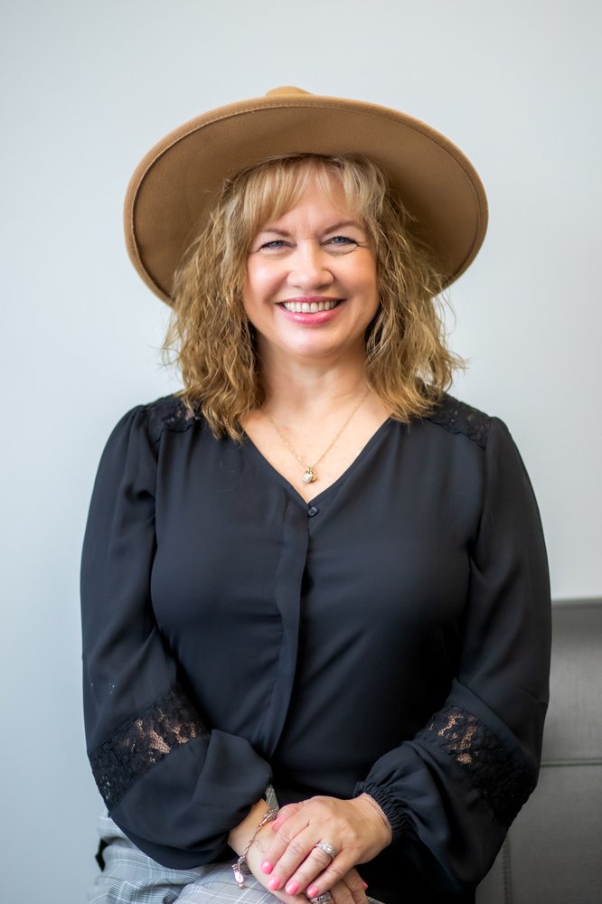 THE JULIE WATSON GROUP - Contact Agent - 224 1st St N, Alabaster ...