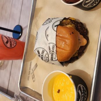 SMOKE & FIRE SOCIAL EATERY - Updated August 2024 - 5294 Photos & 1870 ...