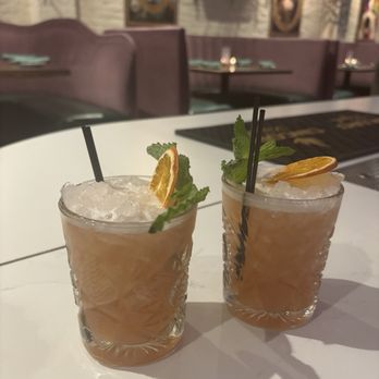 HUBBARD INN - Updated October 2025 - 547 Photos & 293 Reviews - 110 W ...