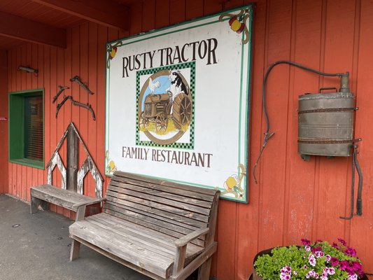 RUSTY TRACTOR FAMILY RESTAURANT - Updated December 2025 - 157 Photos ...