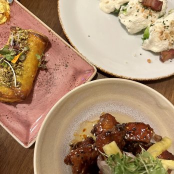 VINYA TABLE - Updated December 2025 - 432 Photos & 166 Reviews - 266 ...