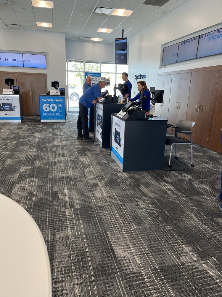 SPECTRUM - Updated December 2024 - 15 Reviews - 7871 113th N, Seminole ...