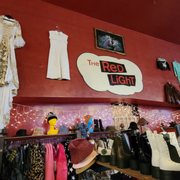 RED LIGHT CLOTHING EXCHANGE - 92 Photos & 185 Reviews - 3590 SE ...