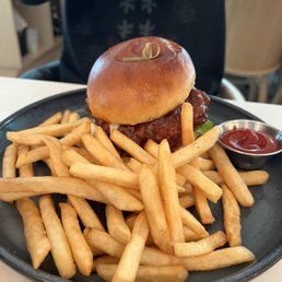 COLLINS QUARTER AT FORSYTH - 878 Photos & 418 Reviews - 621 Drayton St ...