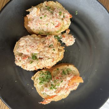 OAK TREE STATION - Updated March 2025 - 78 Photos & 56 Reviews - 5900 ...