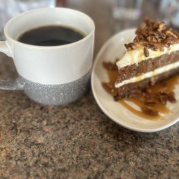 EVERETT’S - Updated December 2025 - 233 Photos & 209 Reviews - 1850 E ...