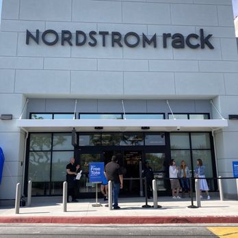 NORDSTROM RACK - Updated November 2025 - 67 Photos & 27 Reviews - 2168 ...