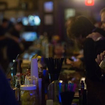 THE VERVE - Updated November 2024 - 29 Photos & 22 Reviews - 677 Wabash ...