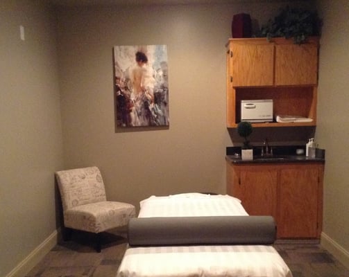 AA MASSAGE - Updated January 2026 - 22 Photos & 35 Reviews - 2528 Old ...