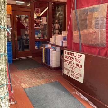 BOOK LOFT OF GERMAN VILLAGE - Updated September 2024 - 507 Photos & 497 ...