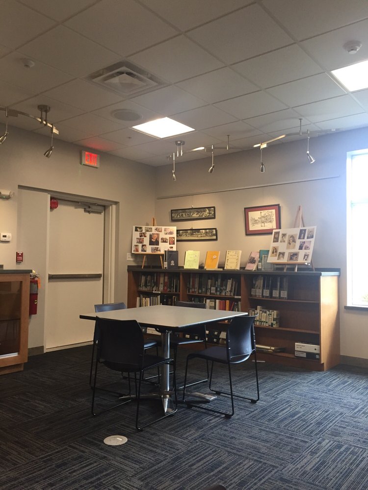 SEYMOUR LIBRARY - Updated May 2026 - 161 East Ave, Brockport, New York ...