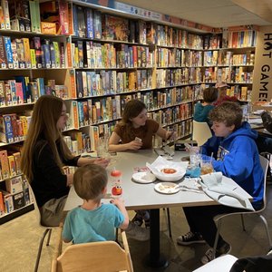 SHUFFLES: BOARD GAME CAFE - 136 Photos & 79 Reviews - 207 E Archer St ...