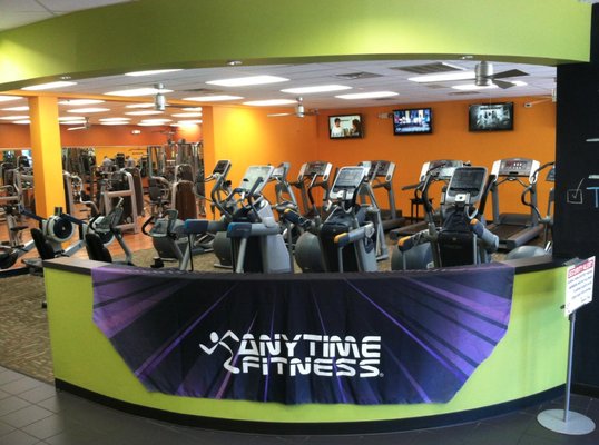 ANYTIME FITNESS - Updated October 2025 - 11 Photos & 10 Reviews - 8827 ...