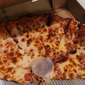 HUNGRY HOWIE’S PIZZA - Updated August 2025 - 18 Photos & 25 Reviews ...