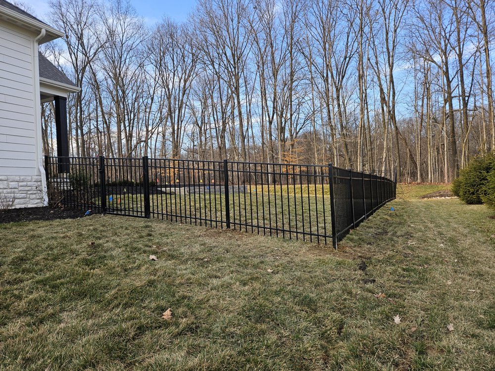 UPRIGHT FENCE - Request a Quote - 22 Photos - Dayton, Ohio - Fences ...
